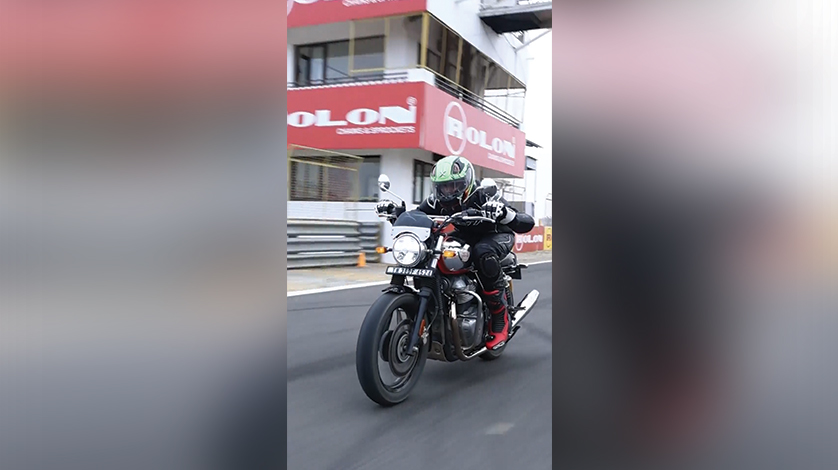 Silver Stallion Gallery/ Motorcycle Exhausts & Accessories